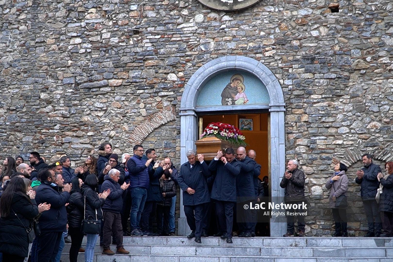 A Grisolia i funerali di Salvatore Servidio, travolto e ucciso sulla ...
